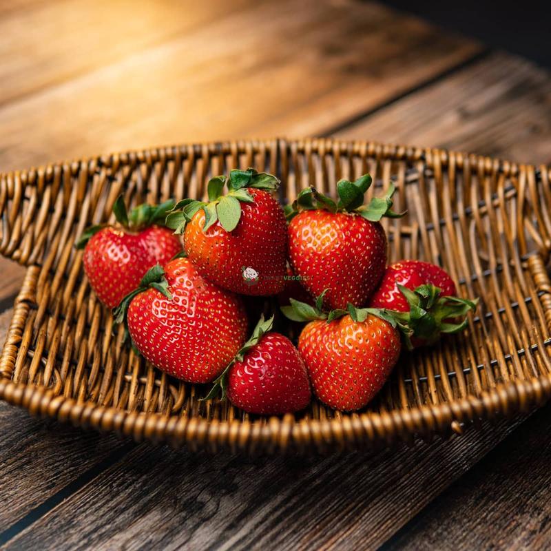 Premium Strawberries 250G± (BOX) - TikTok Shop Singapore