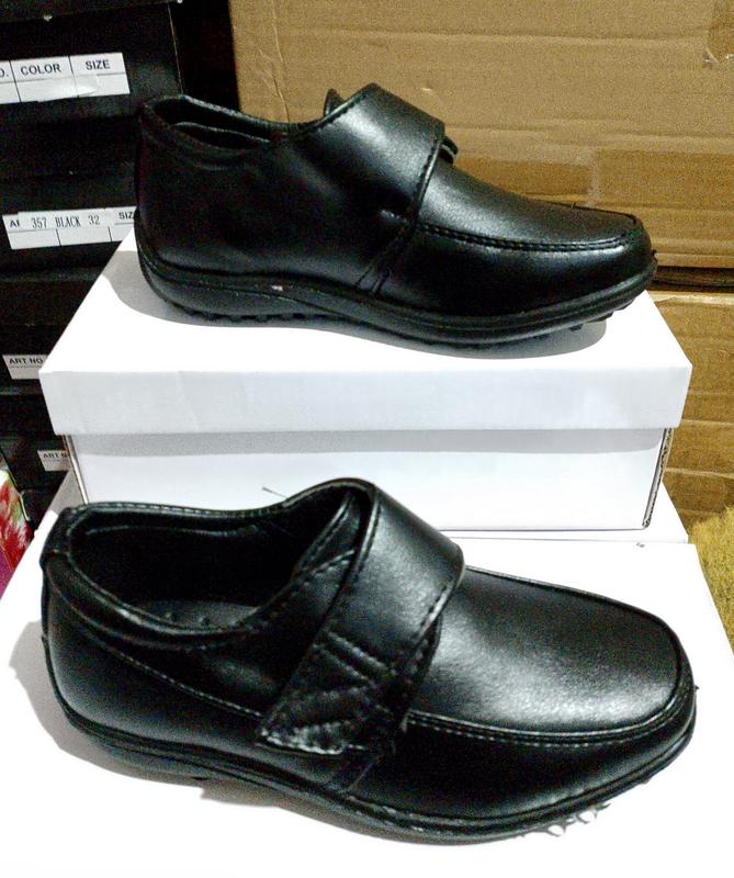 Black Shoes for Kids 3 to 10yrs old, Made in Rubber and Leather ...