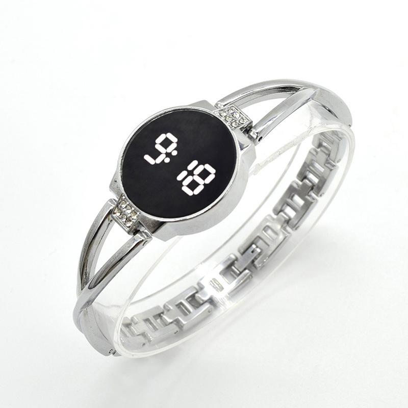 Jam tangan digital bergaya untuk wanita, jam tangan elektronik - TikTok ...