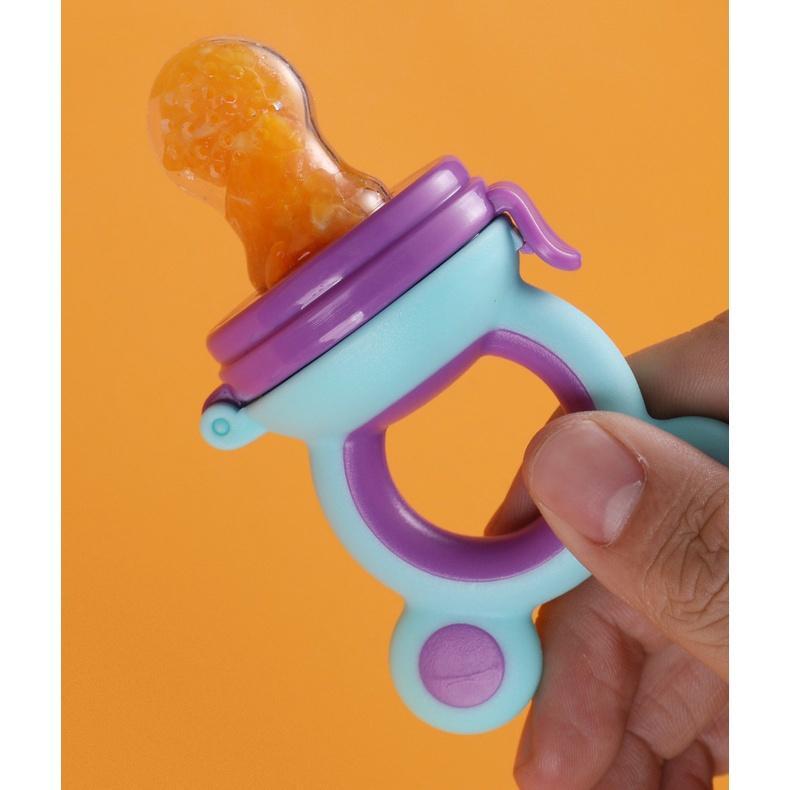 Baby fruit and vegetable feeding pacifier, cute frog complementary ...