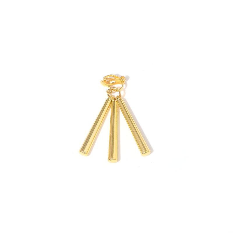 Anting-anting Emas Gaya Roronoa Zoro, Uniseks, Anting-anting - TikTok ...