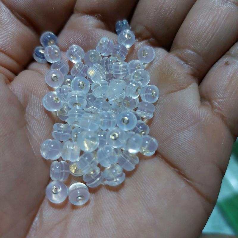 Silicone pakaw/earback for stud earrings (1pair) 2pcs - TikTok Shop ...