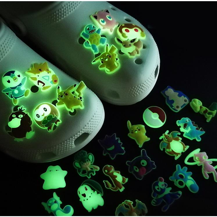 Jibbitz Psyduck Pikachu Luminous Hole Shoe Buckle DIY Shoes Decoration ...