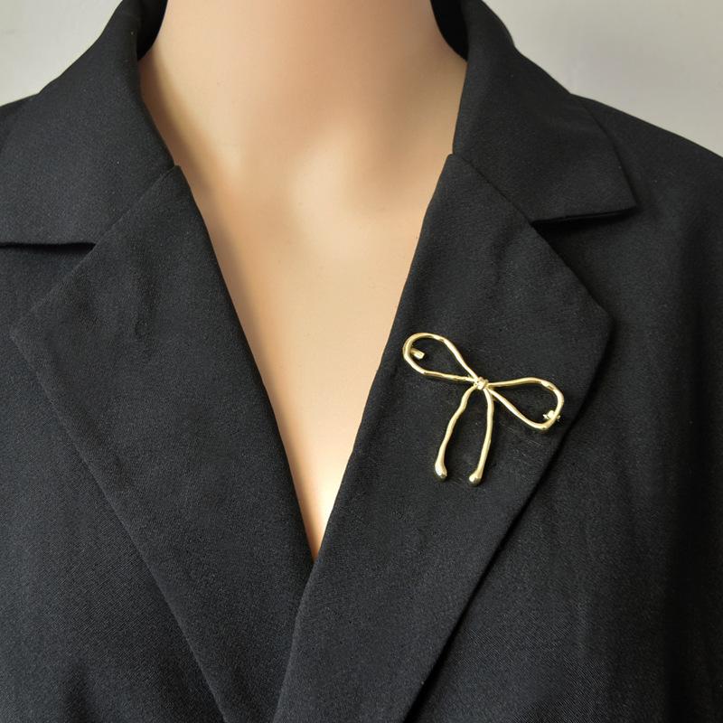 Simple Elegant Metal Bow Brooch New Exquisite Fashion Pin Accessories ...