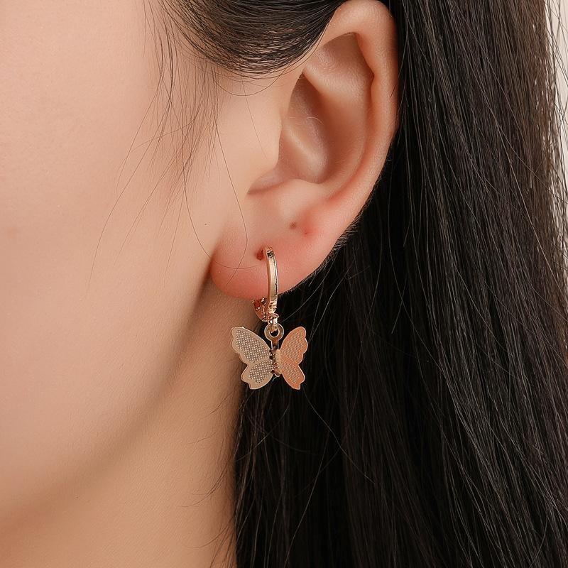 Anting-anting Kecil, Personaliti Indah, Reka Bentuk Geometri - TikTok ...