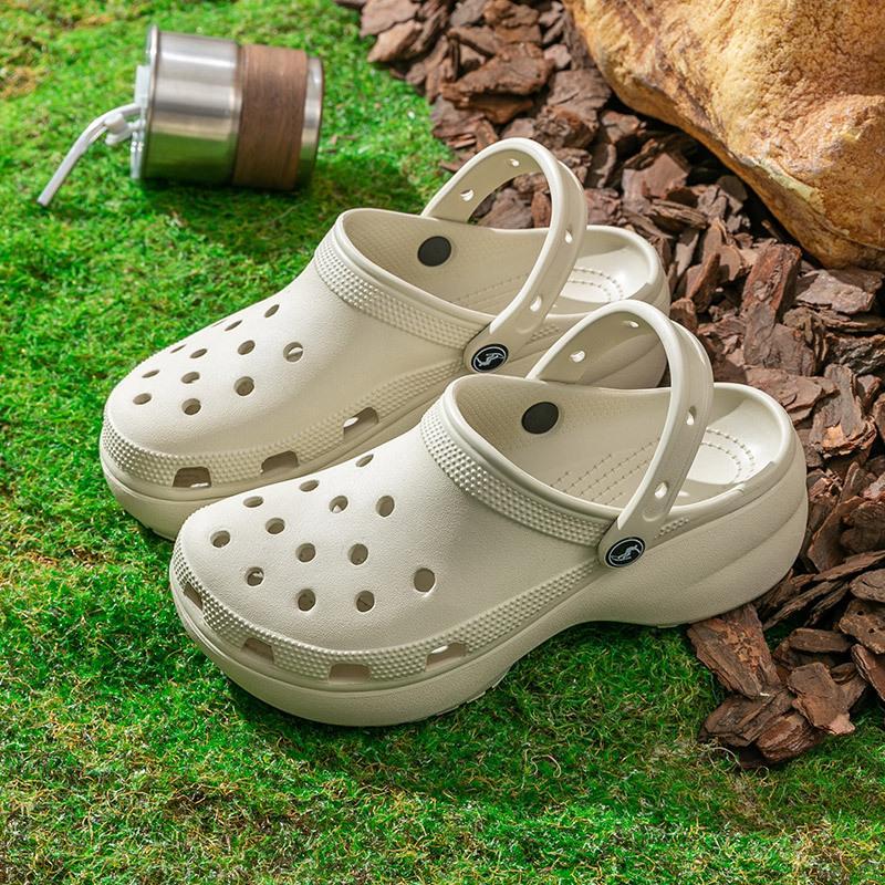 Mga butas na sapatos sa tag-araw na pambabae sa labas ng hig - TikTok ...