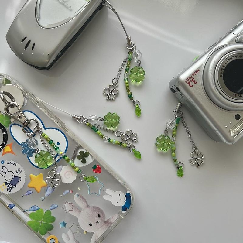 Rantai Telefon Manik, Buatan Tangan, Rekaan Clover Empat Dau - TikTok ...