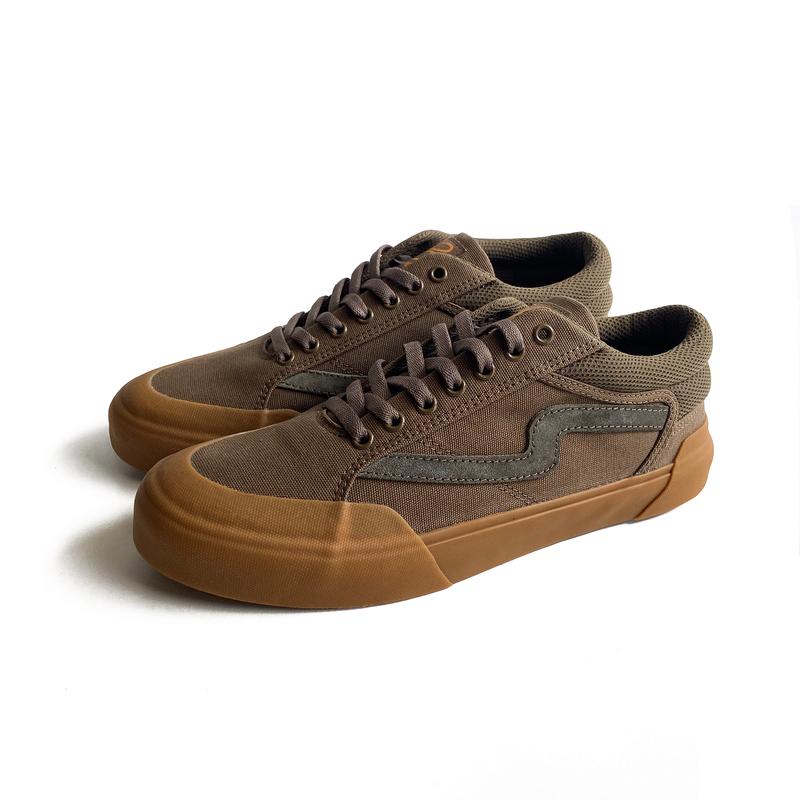 Patrobas Cloud Olive Gum Sneakers - Shop | Tokopedia