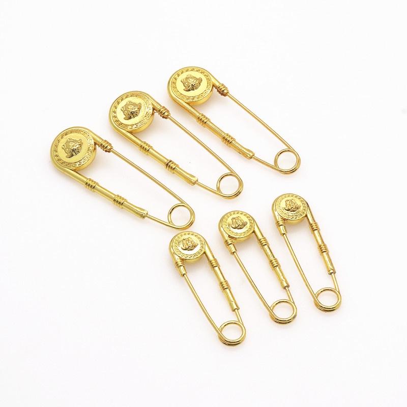 Vintage Gold Medusa Brooch Pin Tightening Waist Pin Safety Pins ...