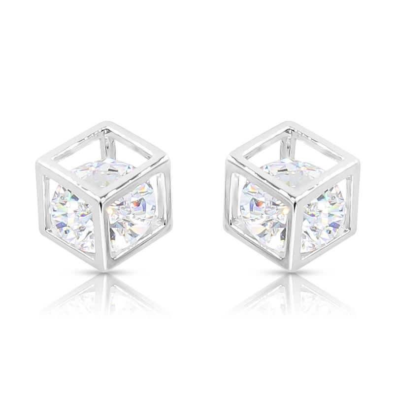 SO SEOUL Sequoia 3D Cubie Cube inner Brilliant Cut Solitaire - TikTok ...