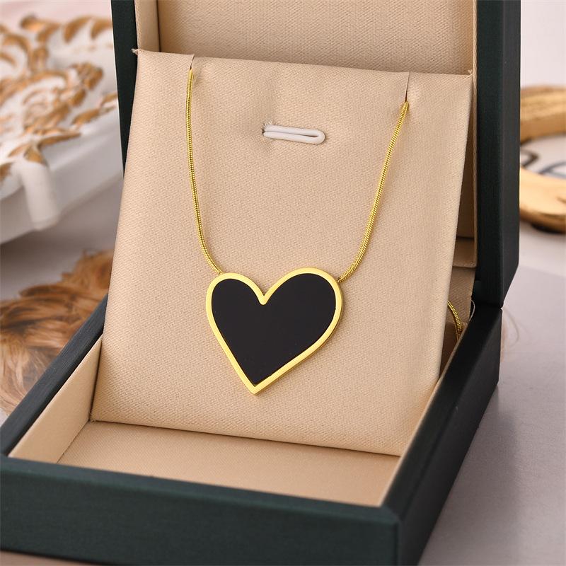 Trendy Fashion Women's Heart-shaped Pendant Necklace, A Must-have ...