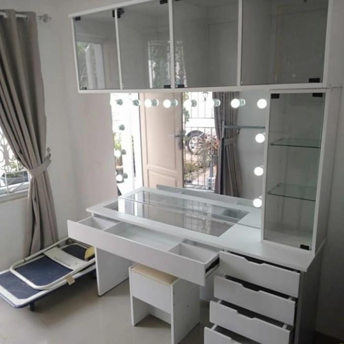 Meja Rias Mewah Modern dengan Lampu dan Box Cabinet Murah Meriah - Shop ...