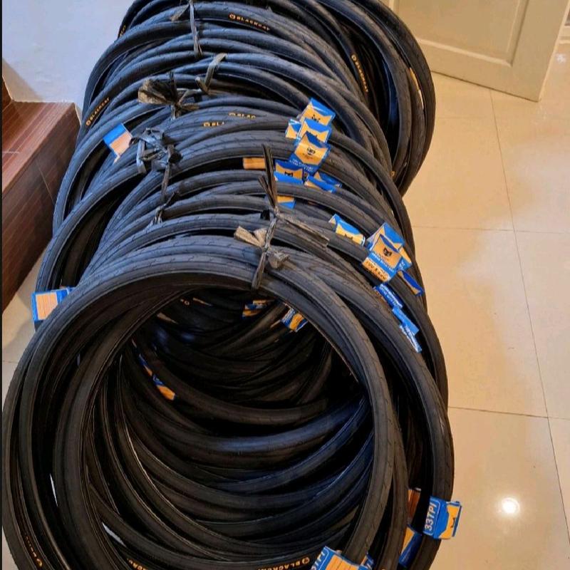 Black Cat Tire 700x25C/28C Skid Tires for Road Bikes and Fixed - TikTok ...