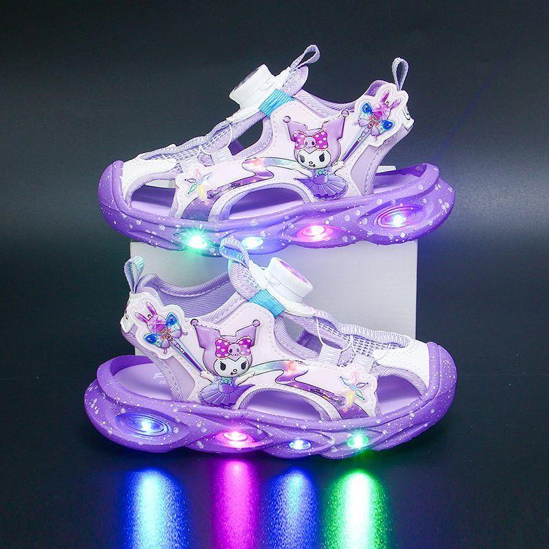 [with Light Night Travel Safety] Clow M with Light Girls' Closed ...
