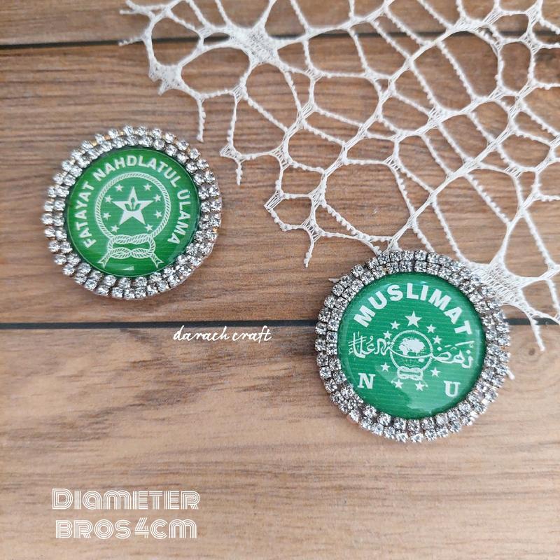 bros logo muslimat/ fatayat /qiroati / bros pin muslimat Clips - Shop ...