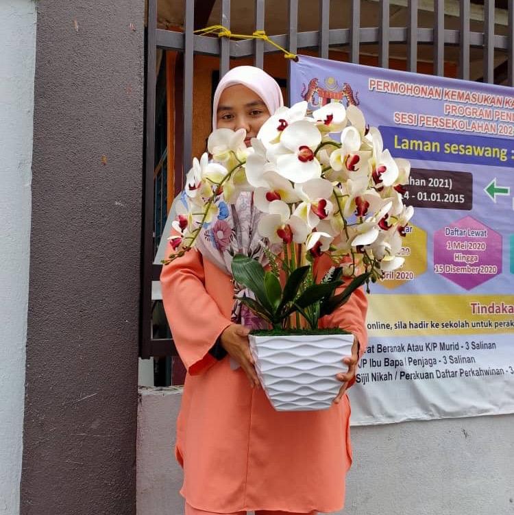 Orkid Latex decoratiom - TikTok Shop Malaysia