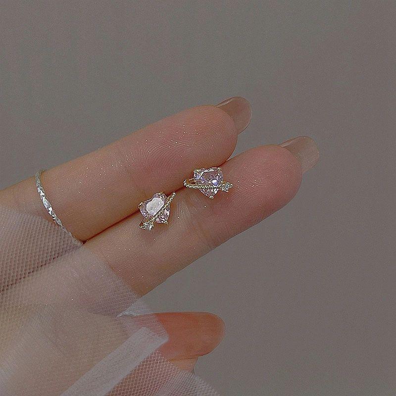 Anting-anting Stud Zirkon Merah Jambu, Gaya Manis dan Sejuk, - TikTok ...