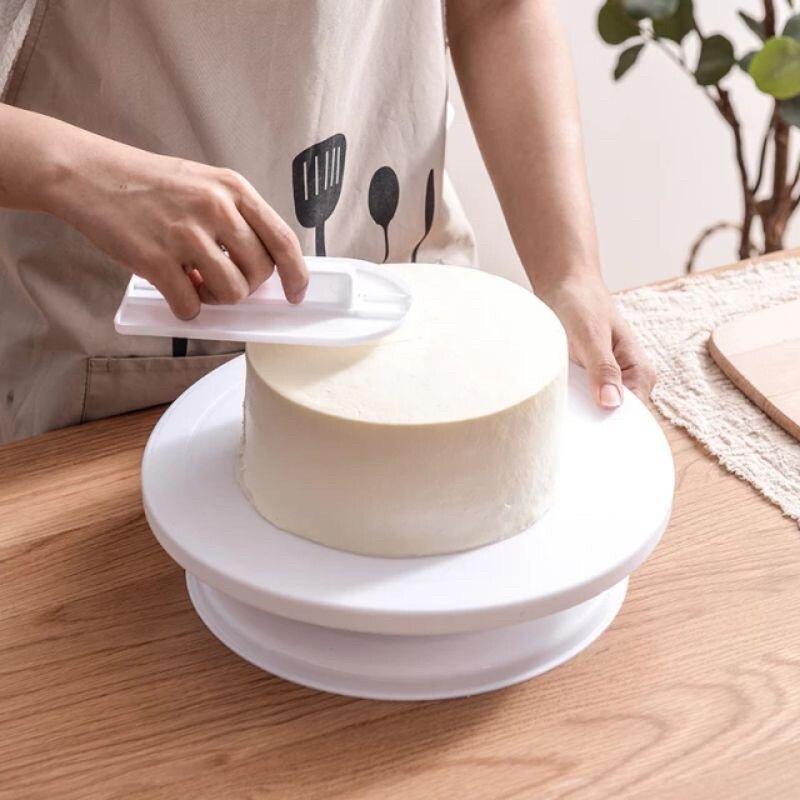 Plastic Cake Smoother Cake Decorating Smoother Cake Spatulas - TikTok ...