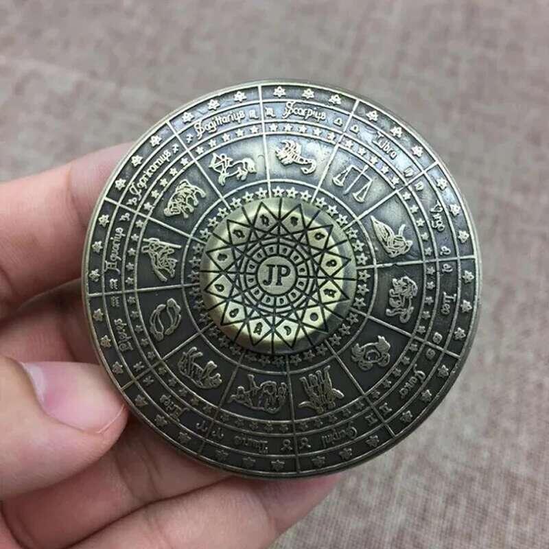 Constellation Fidget Spinner Metal EDC Gadgets Decompression - TikTok ...