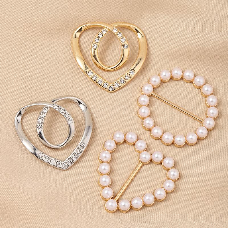 Berguna hair brooch indian h indian kerongsang bunga besar - TikTok ...