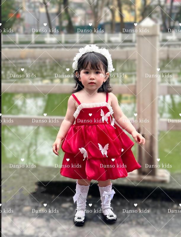 Tina.Kids-VÁY ĐỎ VOAN TƠ ĐÍNH BƯỚM BỒNG BỀNH CHO BÉ YÊU - TikTok Shop ...
