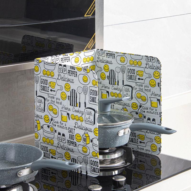 Aluminum Foil Folding Oil Baffle For Household Stove Cooking - TikTok ...