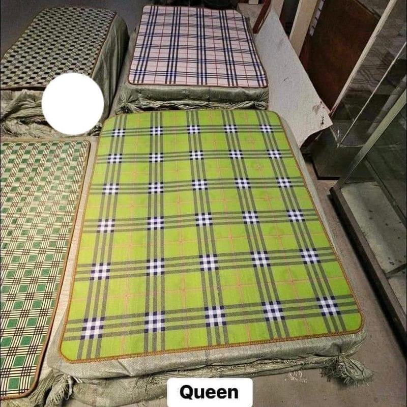 Super Lambot Mat/Bed Mat - Random Design - Soft and Comfortable ...