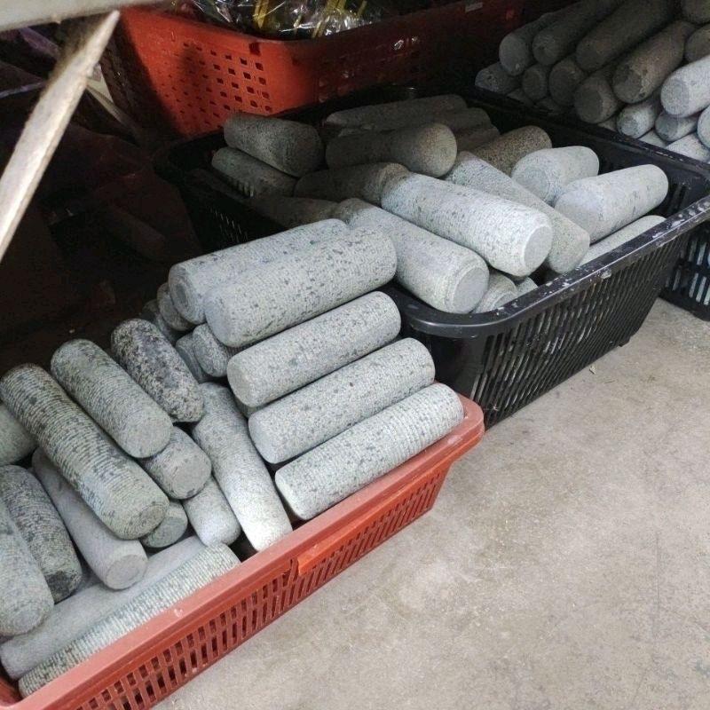Anak Lesung Batu / Pestle / Mortar / Stone / Granite / Penumbuk ...