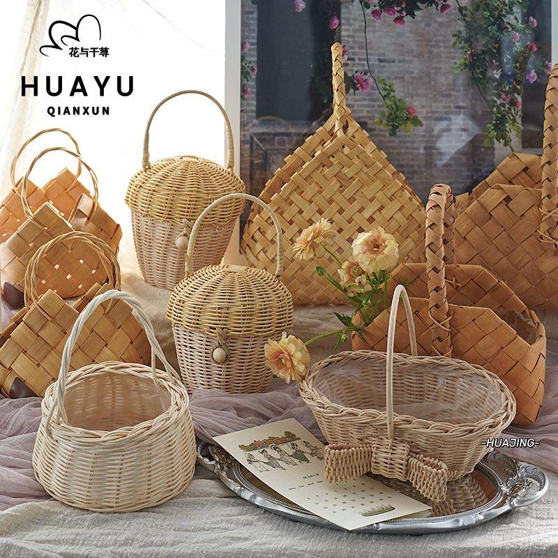 Bakul Bunga Tenunan Rotan Pegang Tangan, Reka Bentuk Bunga dan - TikTok ...