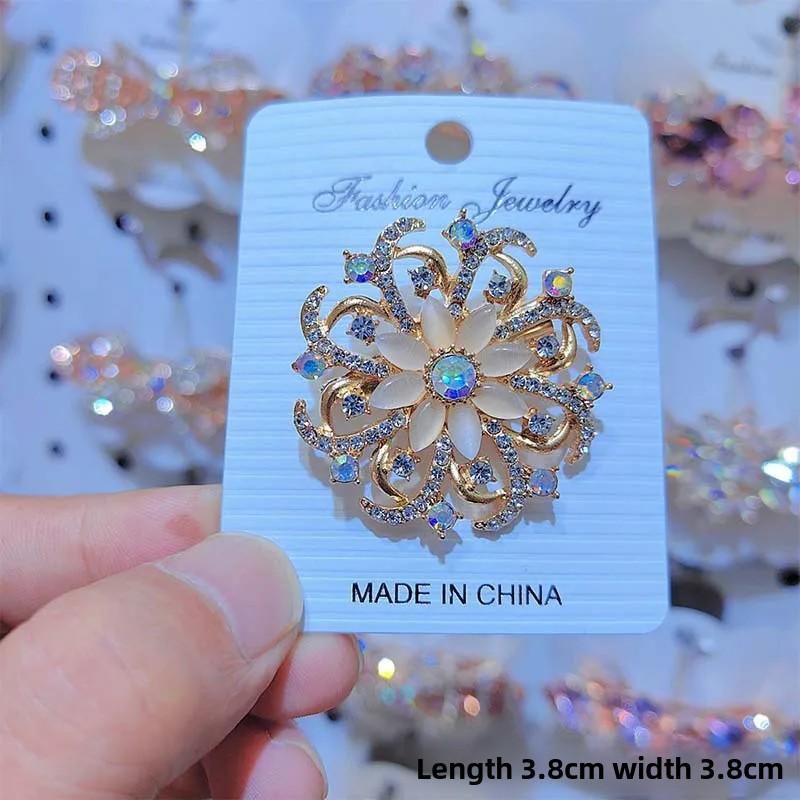 Simple Alloy Brooch Pin Women's Classy Anti-Light V-Neck Fresh Sweet ...