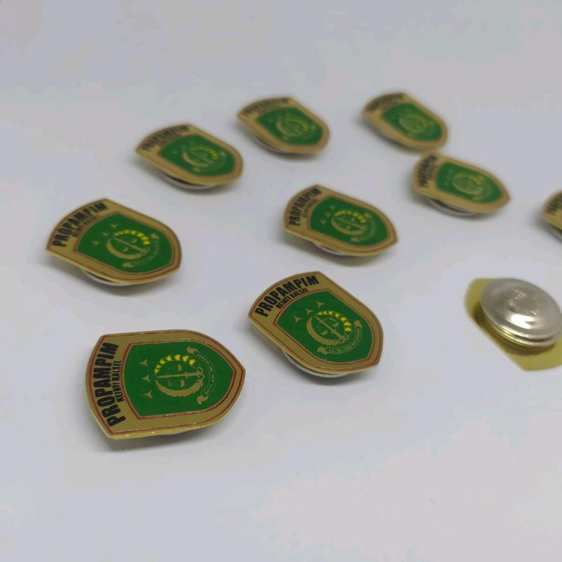 PIN LOGAM BENTUK CUSTOM PAKAI MAGNET BULAT - Shop | Tokopedia