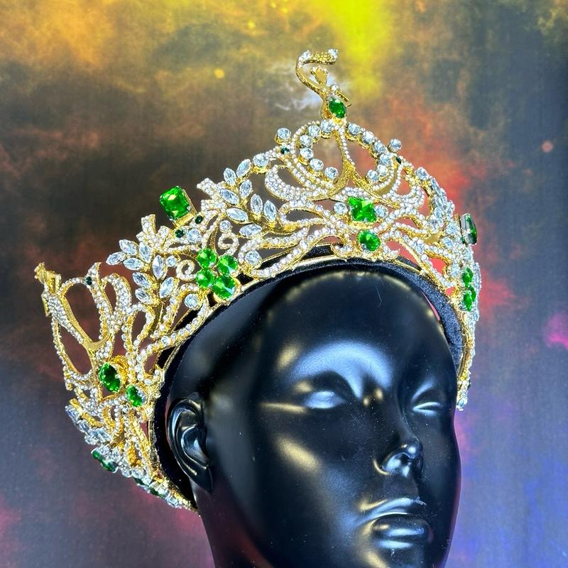 Combo tất cả đá làm vương miệng miss grand 2021 or 2022 về - TikTok ...