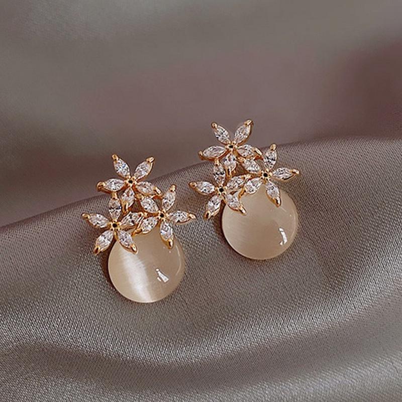 Anting-anting Bunga Opal Kristal, Rekaan Mewah, Untuk Wanita - TikTok ...