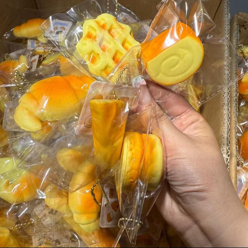 Squishy wet soft feel slow soft simulation pu bread slow rebound ...