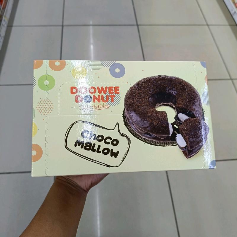 Dowee Donut Delictables Choco Mallow 360g Snack Nata - TikTok Shop ...