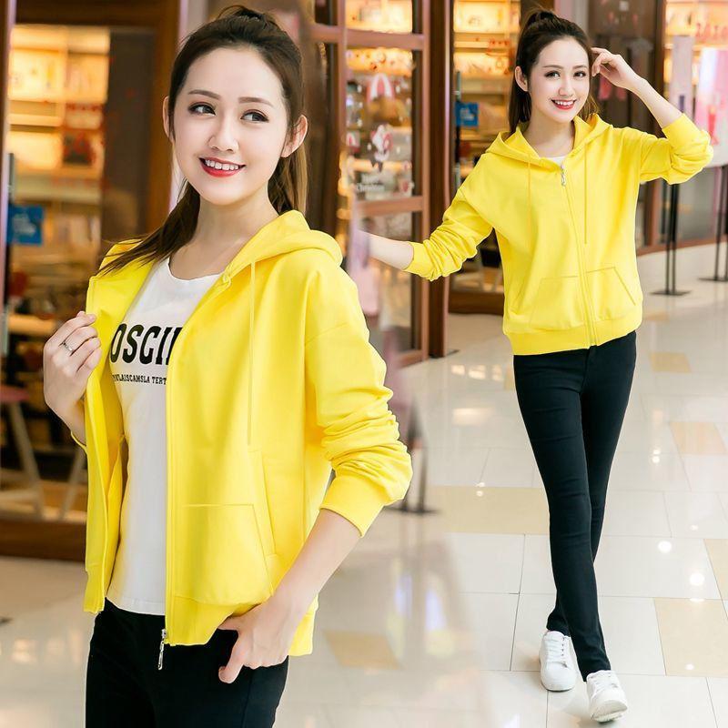 Baju untuk Wanita, Gaya Trendi, Sesuai untuk Musim Panas dan - TikTok Shop Malaysia