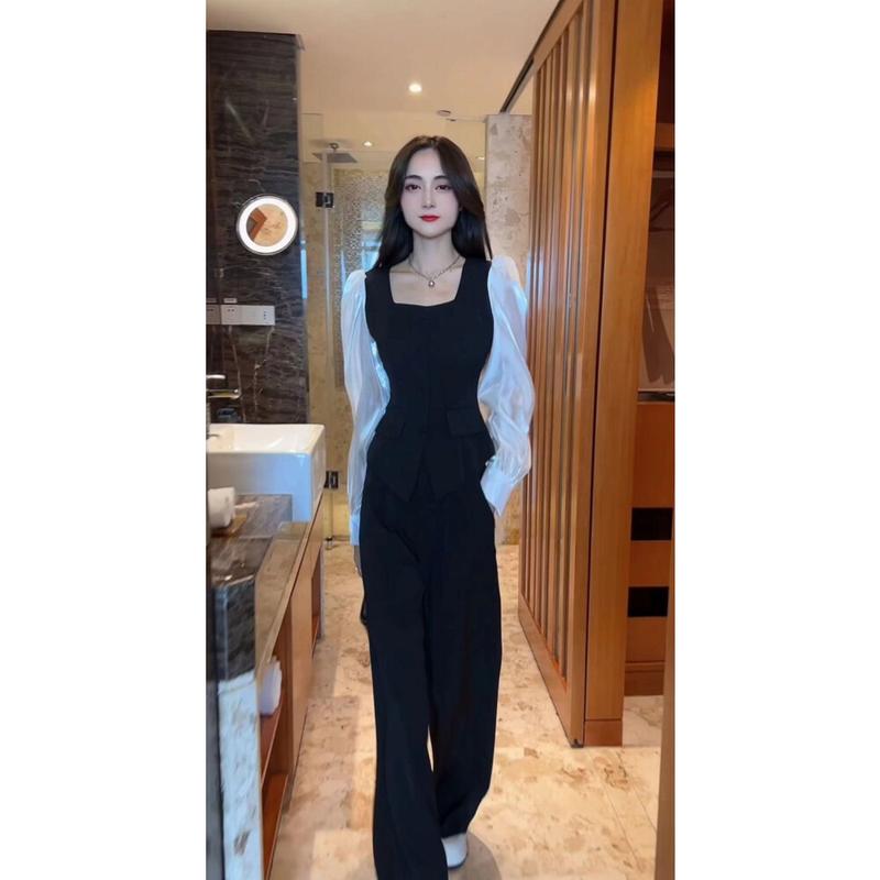 FADFAD Setelan hitam atasan kerah persegi dan celana lebar kaki - Shop ...