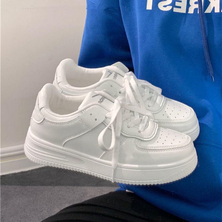 Sneakers Putih Wanita, Koleksi Musim Bunga 2025, Kasut Kasua - TikTok ...