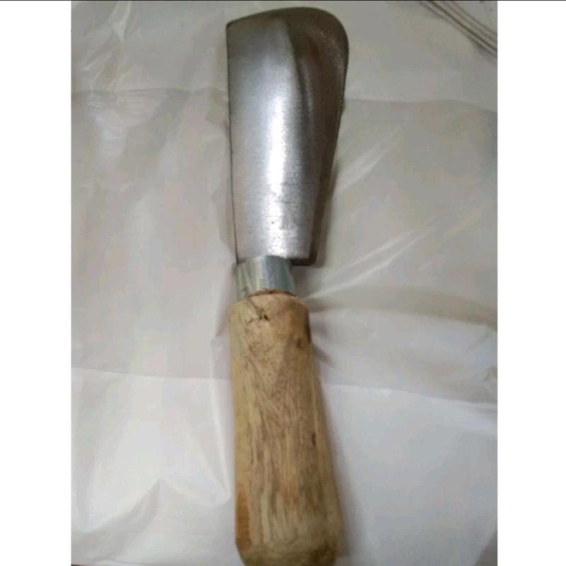 High Quality Dulos ( Pang bungkal ng Lupa) garden tools Available ...