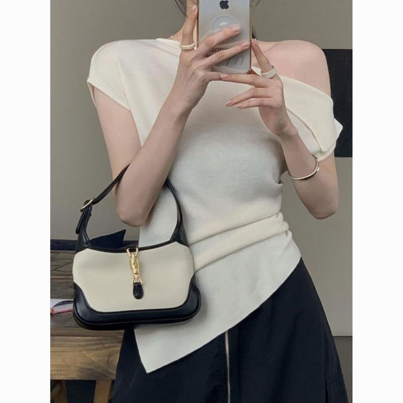Baju Atasan Luar Bahu Asimetri, Ketibaan Baru, Gaya Ins, Uni - TikTok ...