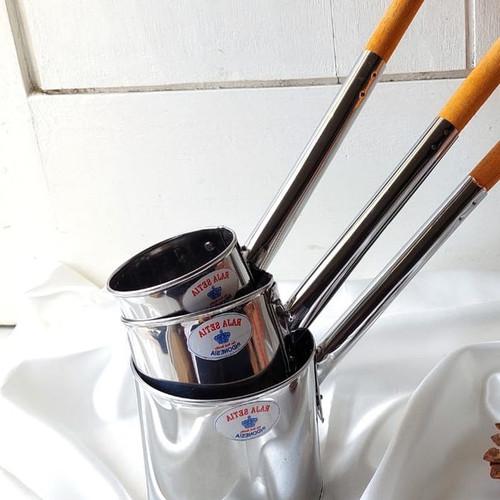Gayung air stainless gagang kayu panjang - Shop | Tokopedia