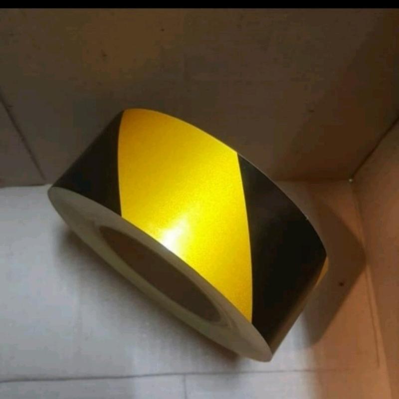 Stiker Reflektive Policice Line Kuning Hitam 5cm x 45mtr - Shop | Tokopedia