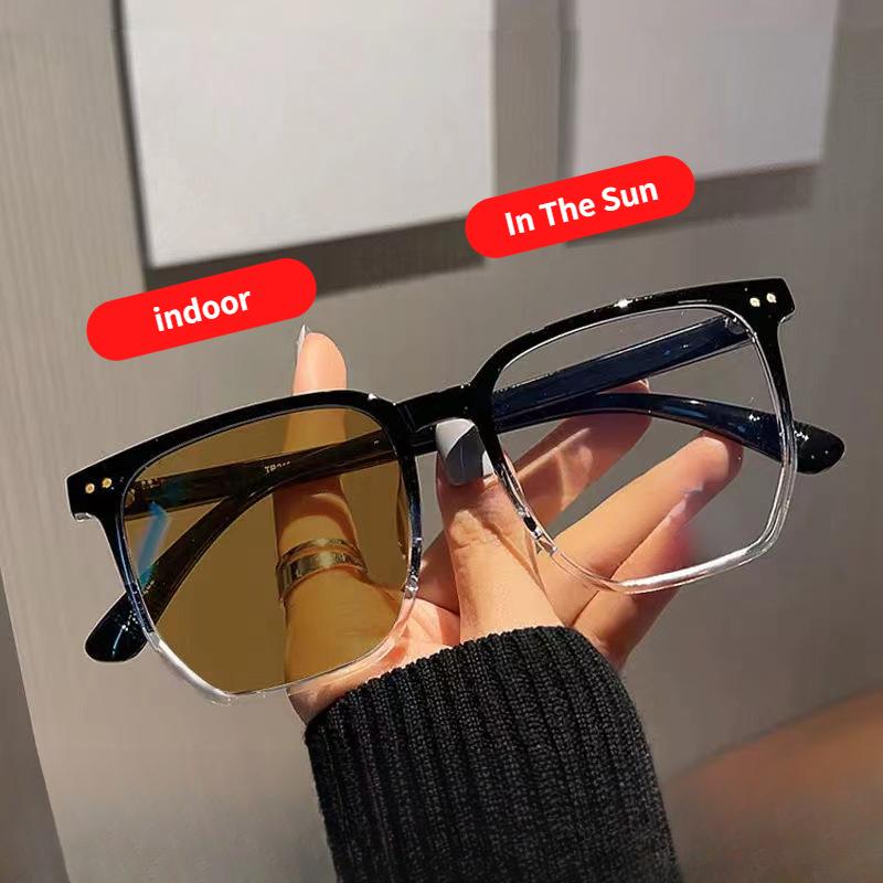 Light-Sensitive Color-Changing Glasses Women's Fashionable Plain ...