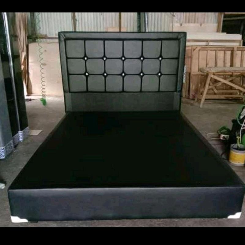 DIPAN ATAU TATAKAN KASUR + SANDARAN - Shop | Tokopedia