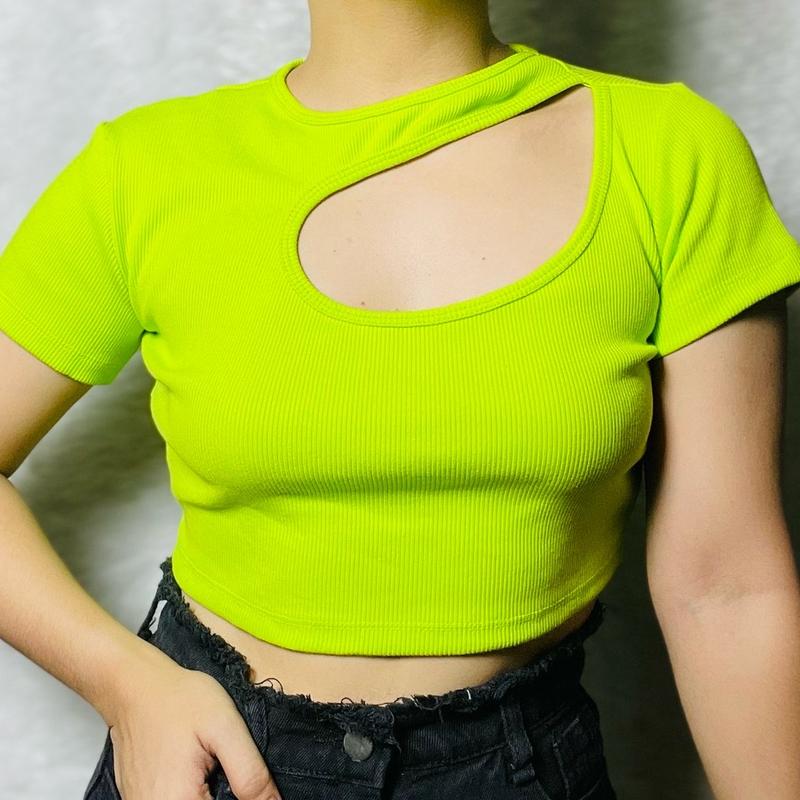 SIDE HOLE BODY HUGGING CROP TOP COTTON KNITTED - TikTok Shop Philippines