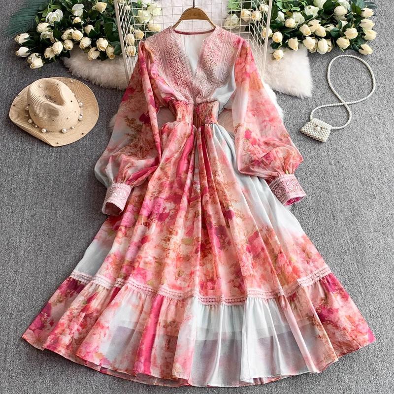 Tendblank Gaun lengan lentera V-neck engan pinggang bermotif - Shop ...