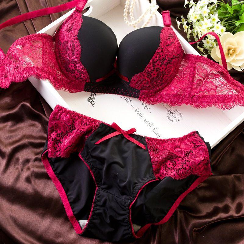 [Buy One Get One Free] Sexy Lace Small Chest Push-Up Bra Set - TikTok ...
