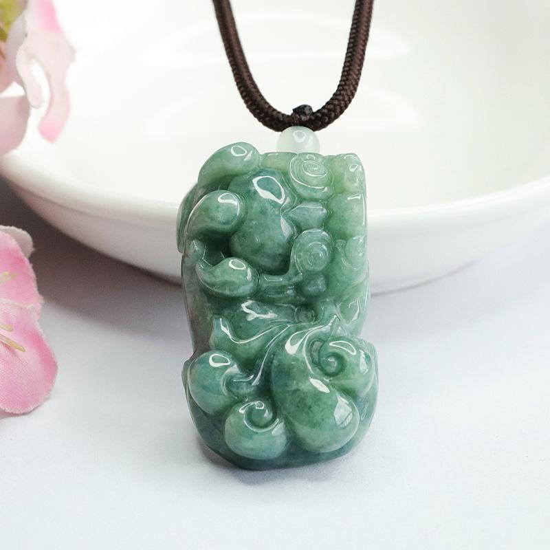 Natural Emerald Pendant Full Color Overlord Pi Xiu Pendant Necklace Men ...