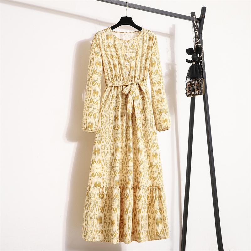 Gaun Lengan Panjang Bunga-bunga Vintage Pinggang Ditarik Meniruskan ...