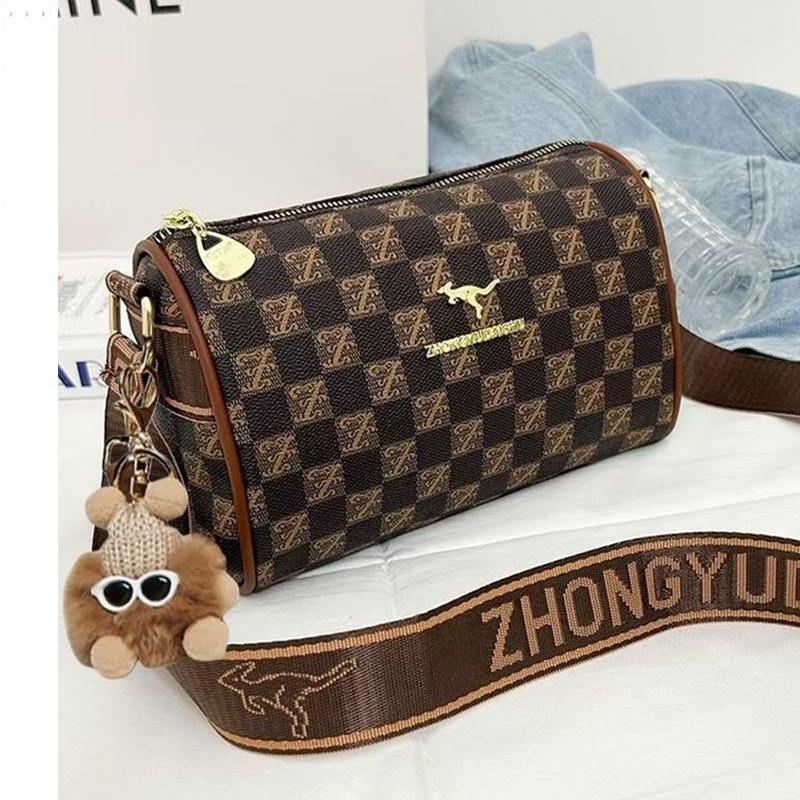 Beg Selempang, untuk Wanita, Gaya Boston Bantal, Ketibaan Baru - TikTok ...